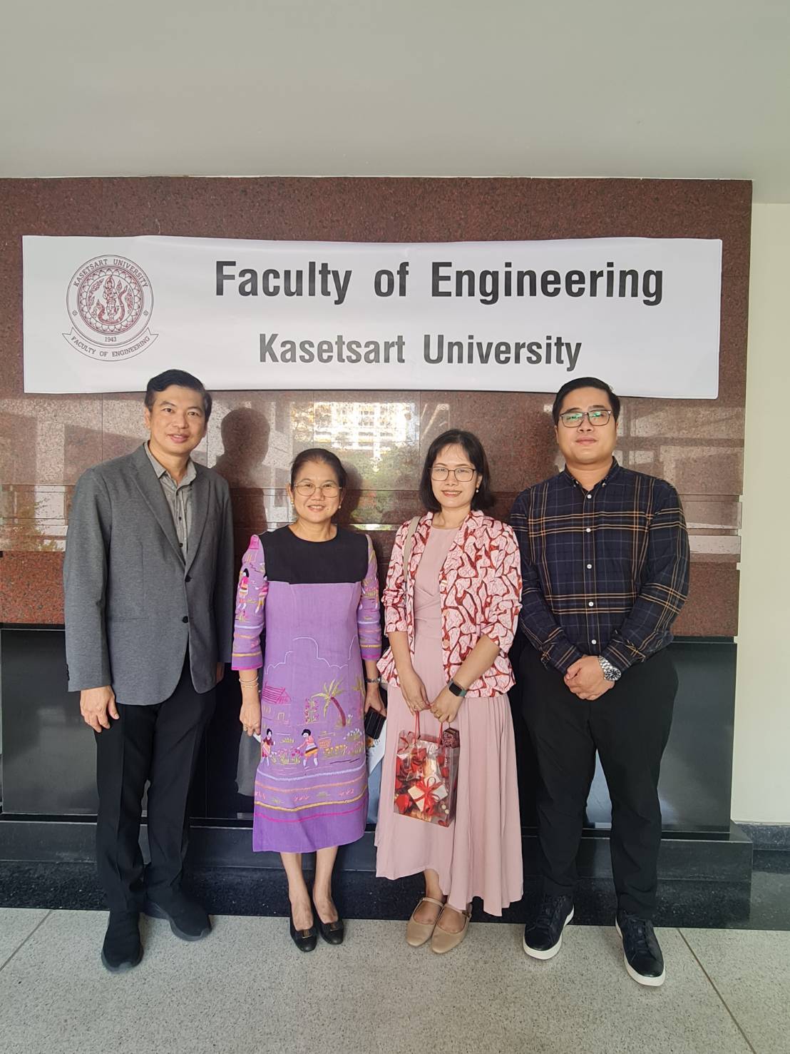 Aunty Sandar Learning Academy Vice Principal Visits Faculty of Engineering, Kasetsart University ...